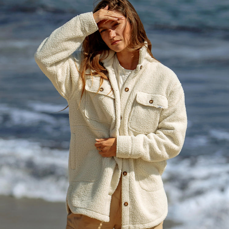 Women's - Surf-Inspired Sandals & Apparel | REEF®