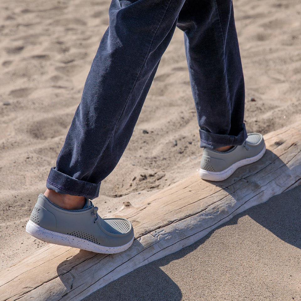 Men's Water Shoes | REEF
