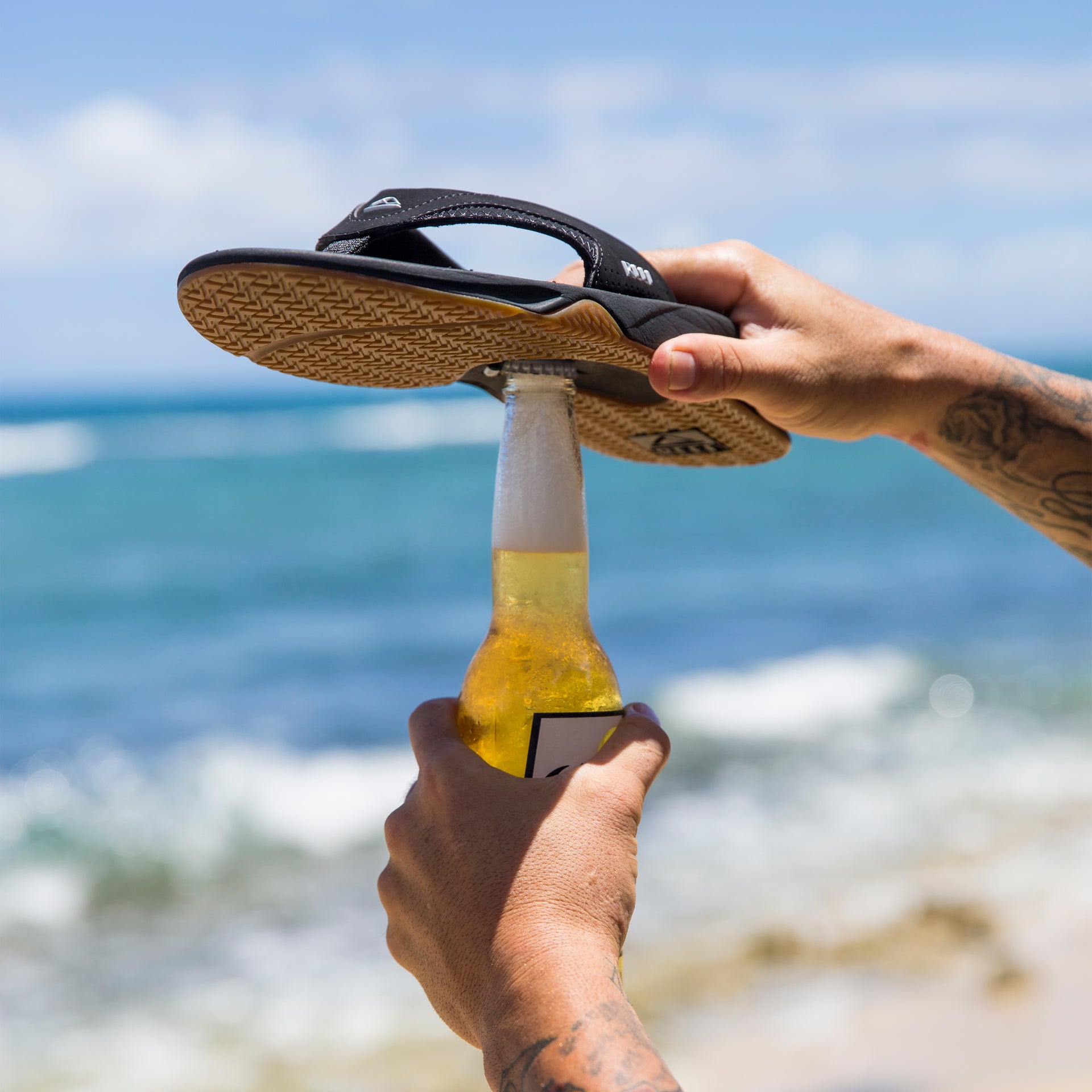 Men's Fanning Flip Flops with Bottle Opener | REEF®